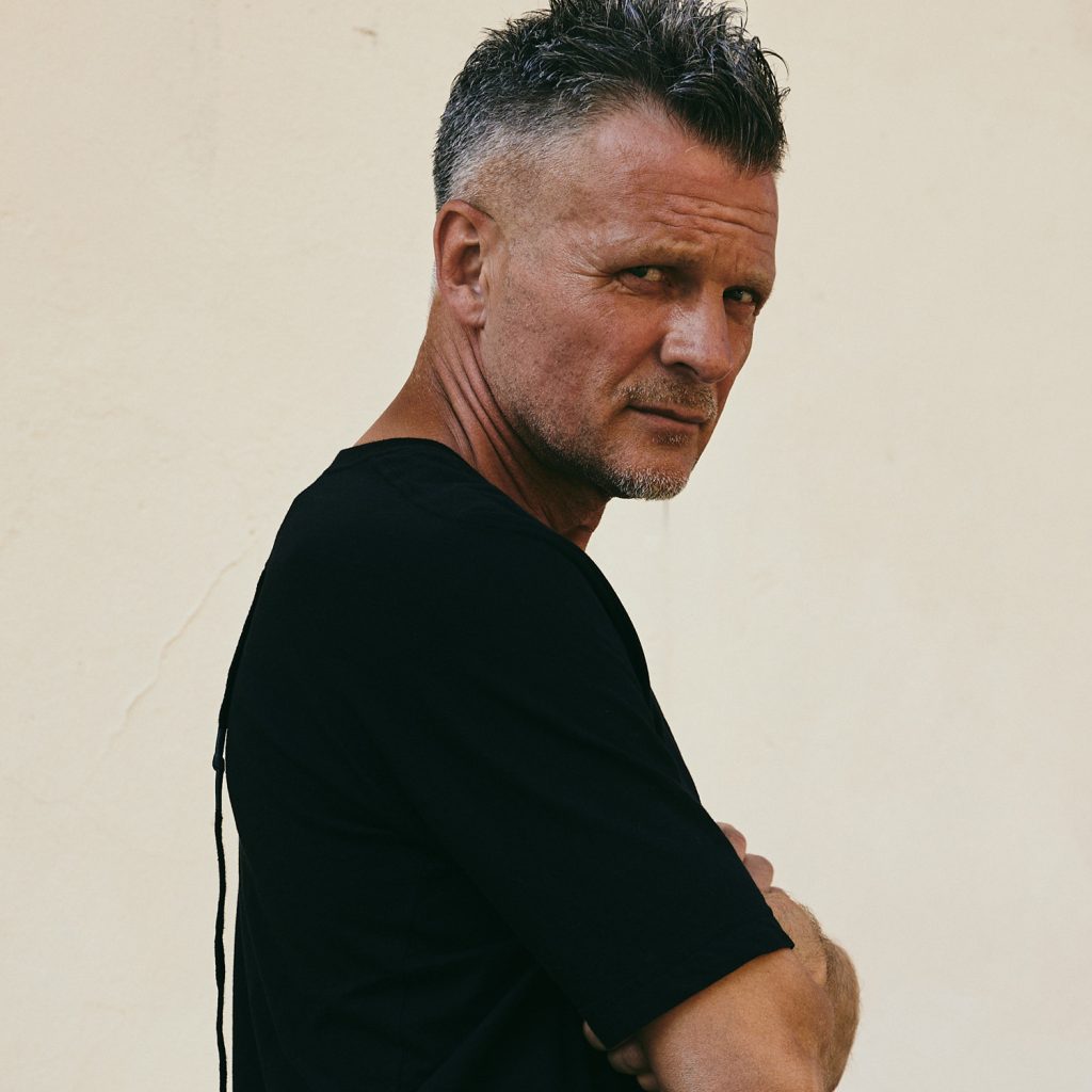 VIKTORANISIMOV | Ukrainian Fashion Week