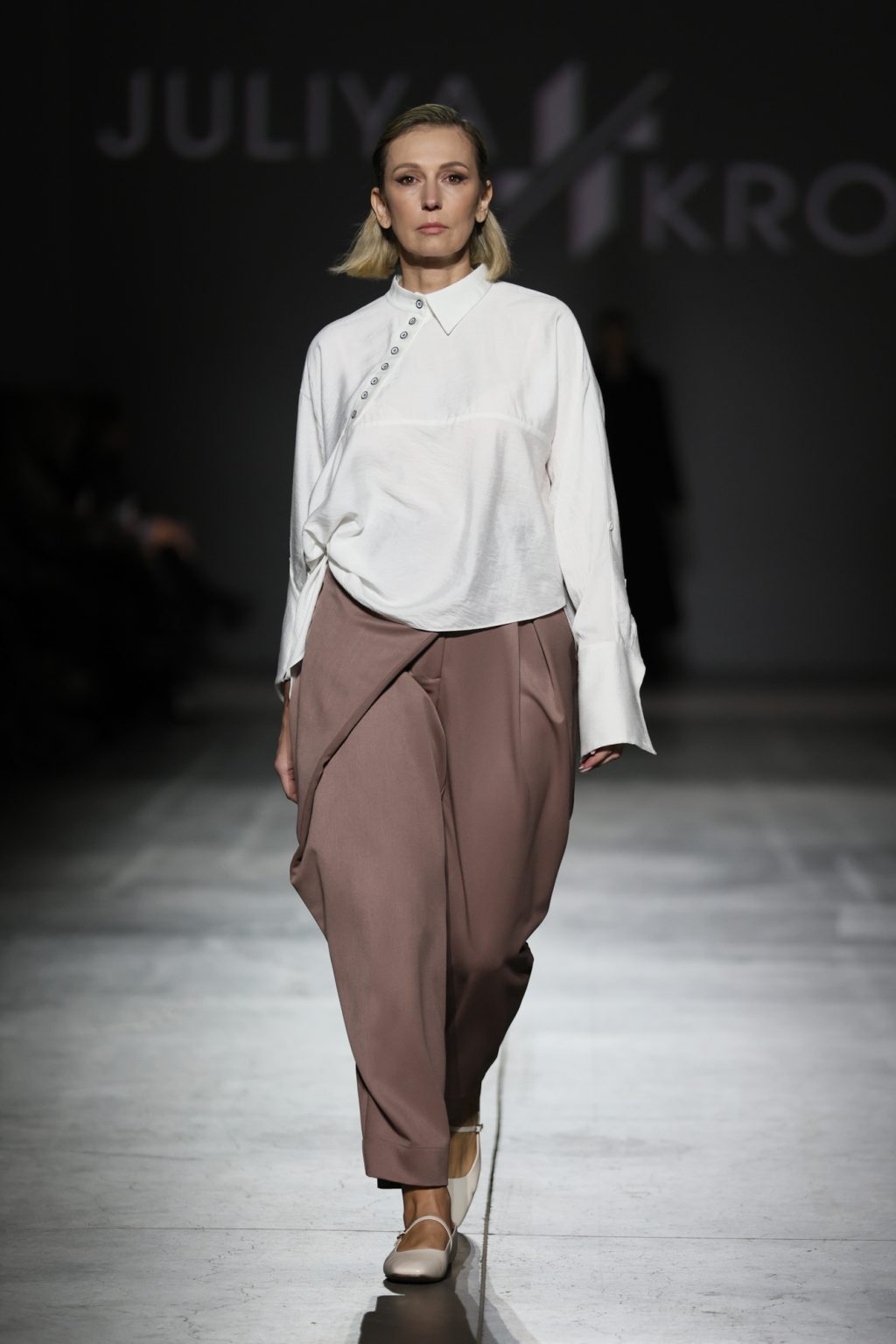 JULIYA KROS | Ukrainian Fashion Week